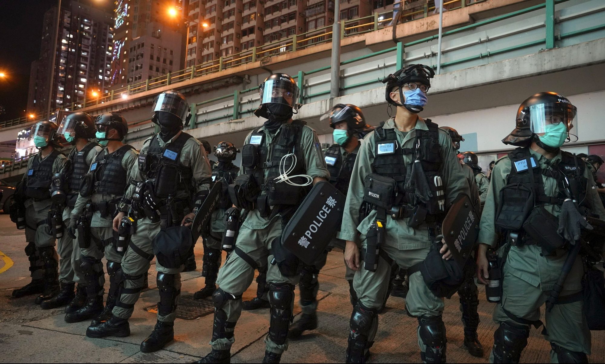 Hong Kong Epoch Times Distribution Staffer Police Threatened To Send hong-kong-epoch-times-distribution-staffer-police-threatened-to-send